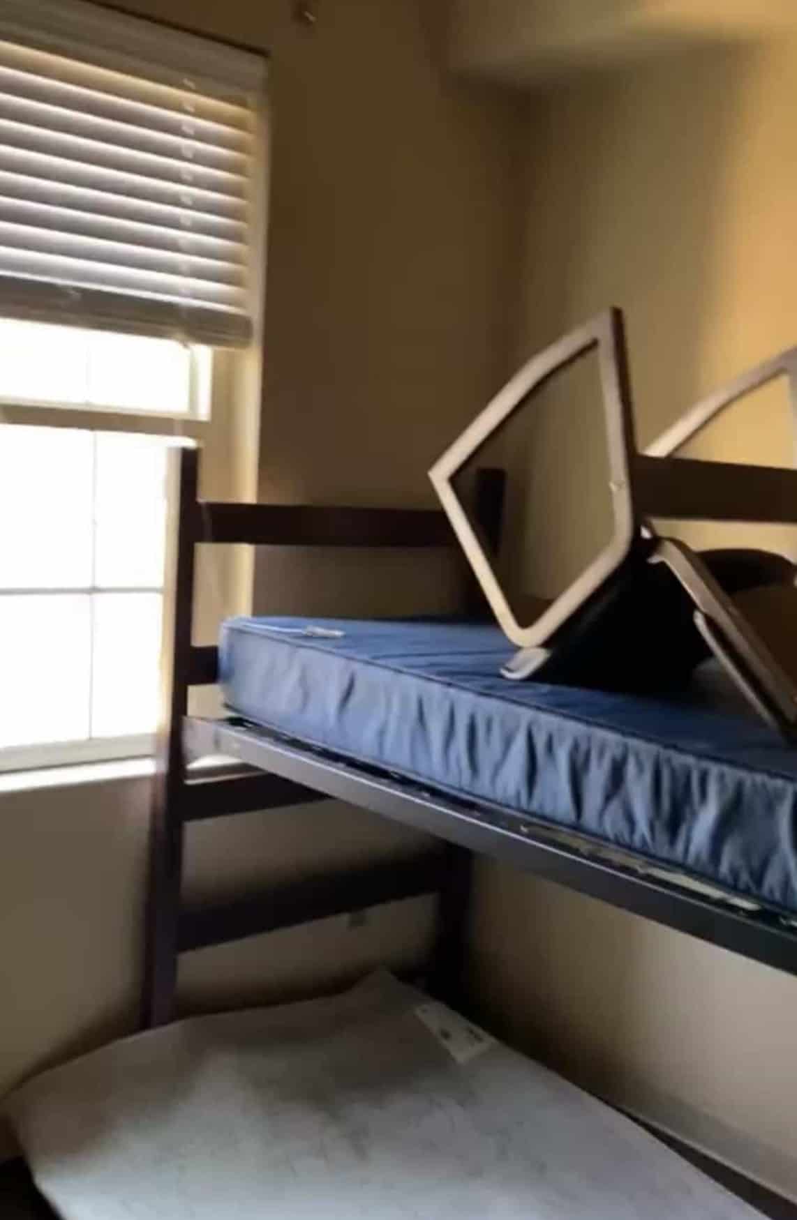 13 Super Cute Dorm Room Before And After Transformations